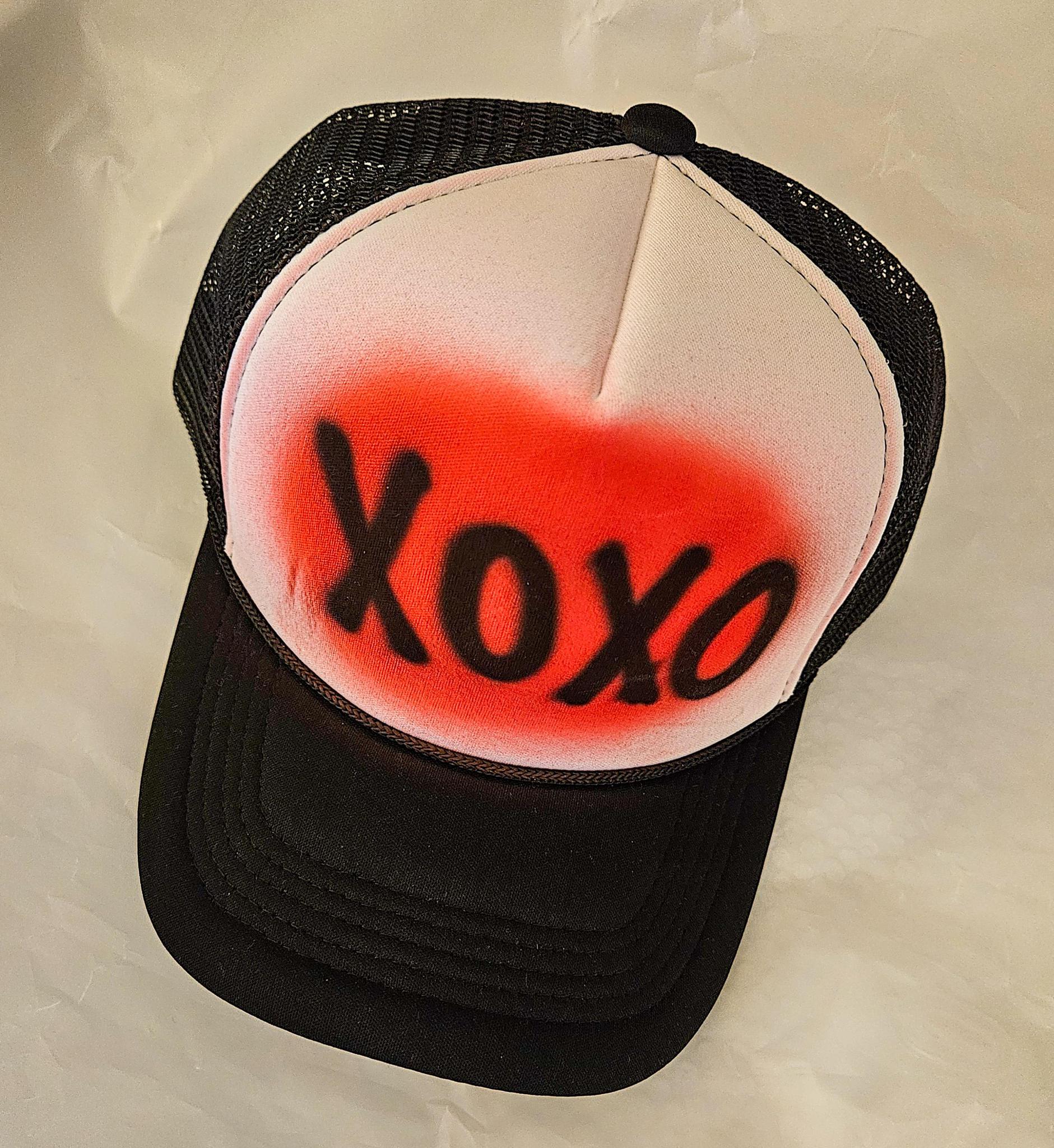 XOXO Hat – Vault Boutique
